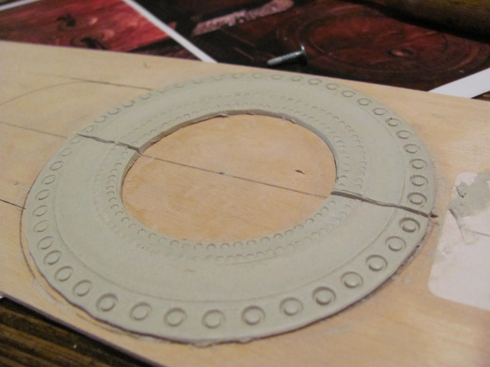 CREG Customs: Batman Begins Wardrobe Closet 1/6 Custom Built