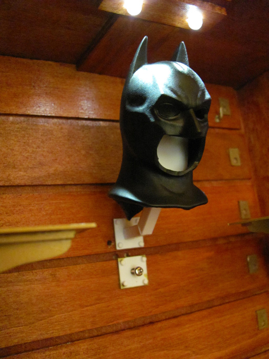CREG Customs: Batman Begins Wardrobe Closet 1/6 Custom Built