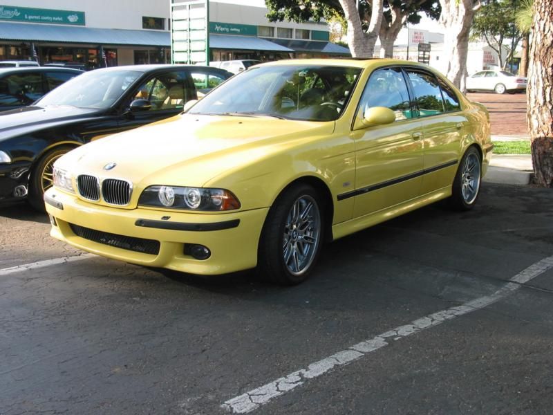 BMW M5: 2002 E39 M5 Painted in Creme Yellow