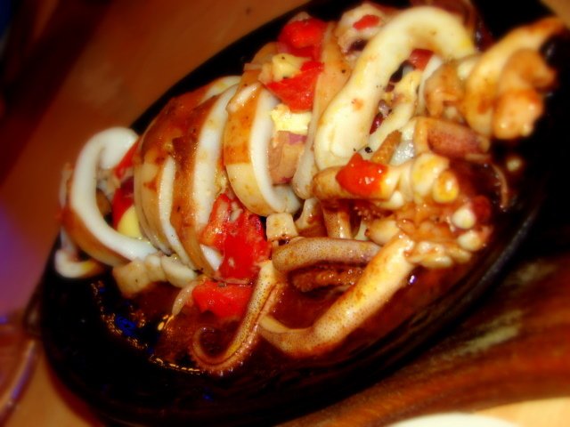Philippines Cuisine: Sizzling Pusit