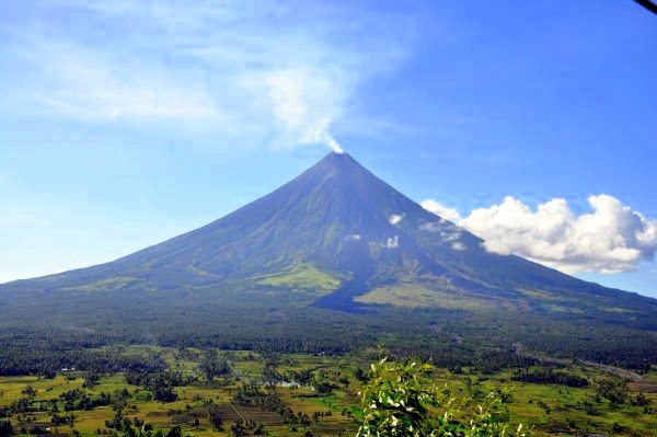 Best Philippines Place Mayon Volcano Best Philippines Place Mayon Volcano