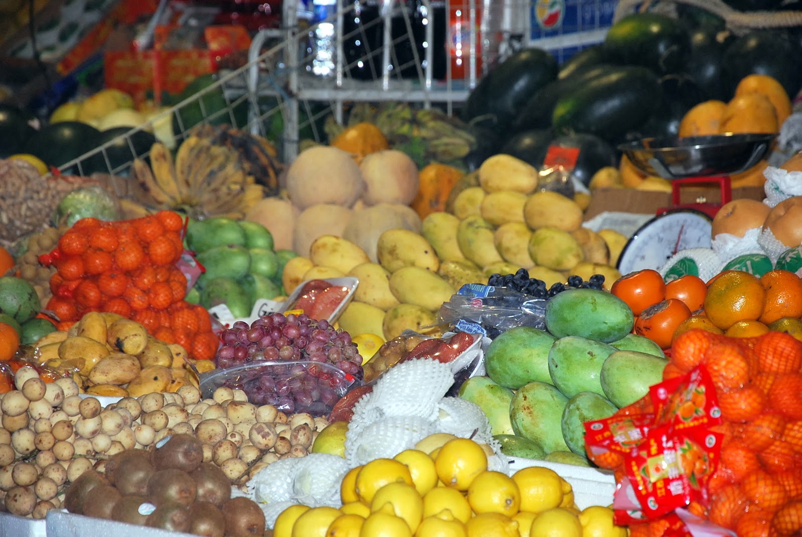 Fruits Stand: Prutas