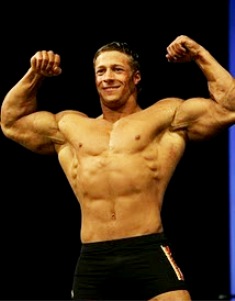 world bodybuilders pictures: tim budesheim german bodybuilder is muscling