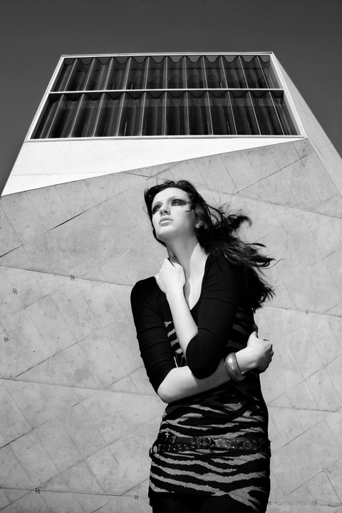 Tânia Pinto Make-up Artist: ||The Fashioning of Architecture||