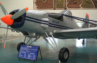 A World inside a Frame!!!: HAL Aerospace Museum