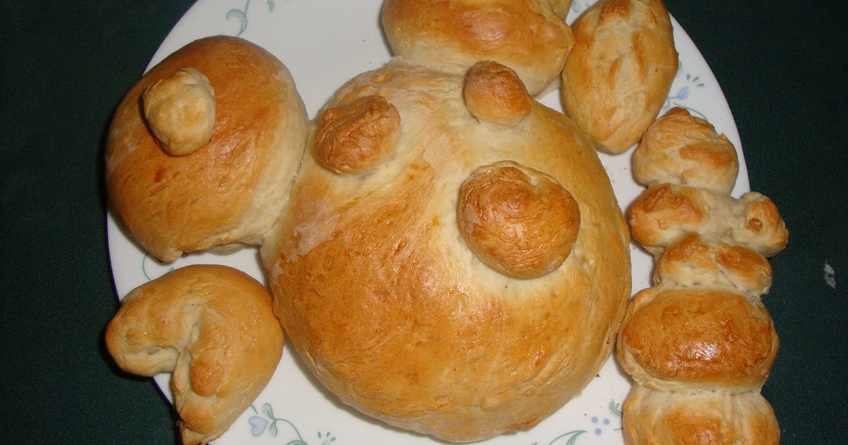 Moments of Mommyhood: Bread Sculptures