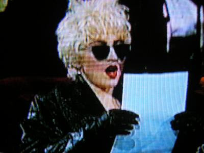 madonna flash: Madonna Saturday Night Live Opening 1986
