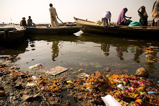 anunforgettablefuture: Asia - Water Pollution
