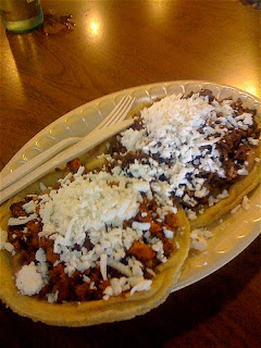 Comidas Mexicanas da Tatá: Sopes, Gorditas, Huarache