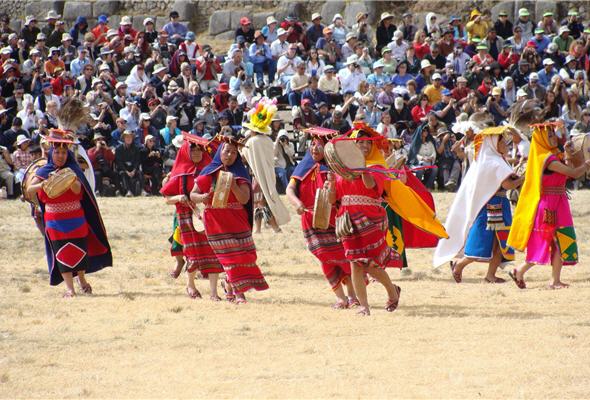 INTI RAYMI ~ ARCO IRIS