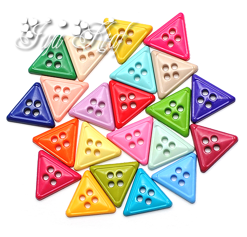 JAJAKRAF: 20 Colorful Triangle Button RM6