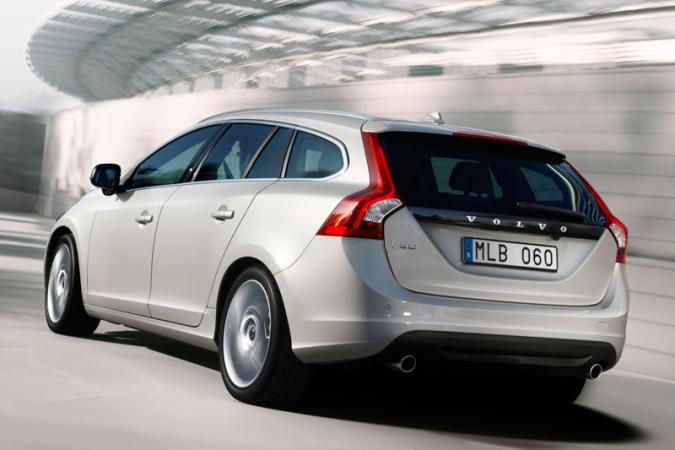 Garage Car: 2010-11 Volvo V60 Station Vagon Official HQ pictures and ...