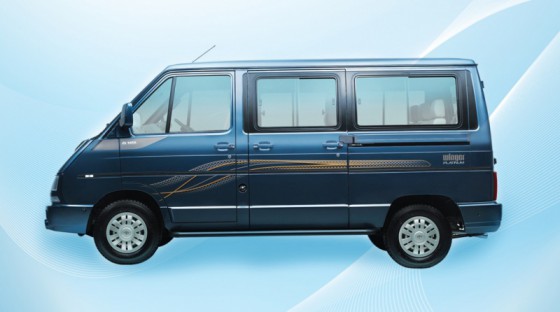 Garage Car: Tata Winger Platinum: Luxury in the Indian Family
