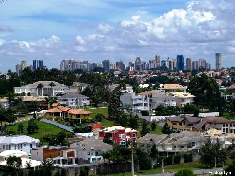 trabajo, trabajo, trabajo...: Fortified Enclaves The New Urban ...