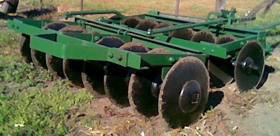 Entre Leyes y Recetas: "Conejo al disco de arado", costumbres argentinas...