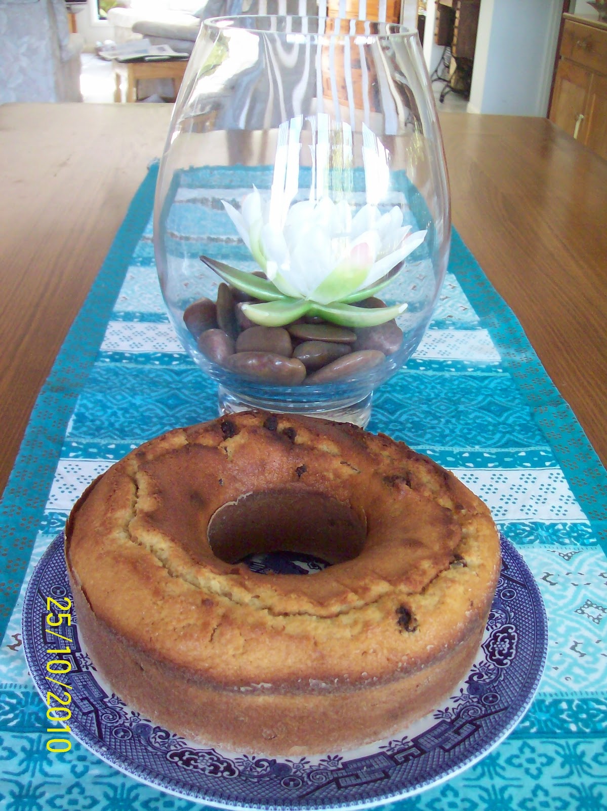 Tickle Your Tastebuds!: Khaki Cake