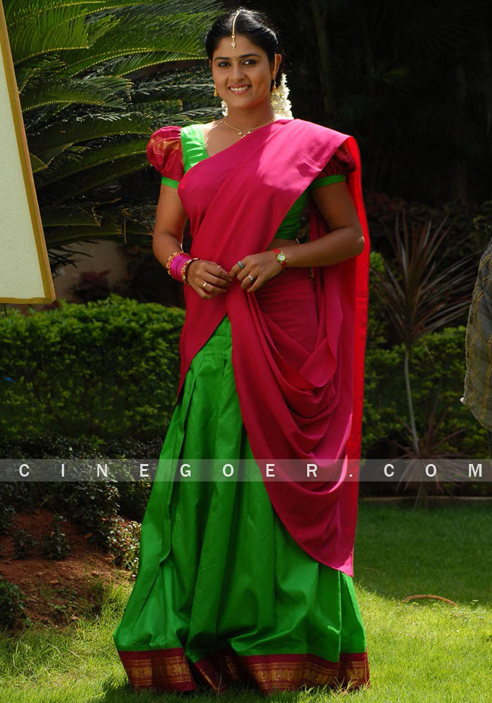 South Actress Manjulika Hot and Spicy Photos: Telugu Actress Manjulika ...