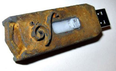 Líneas y Manchas: USB drivers antiguos y oxidados