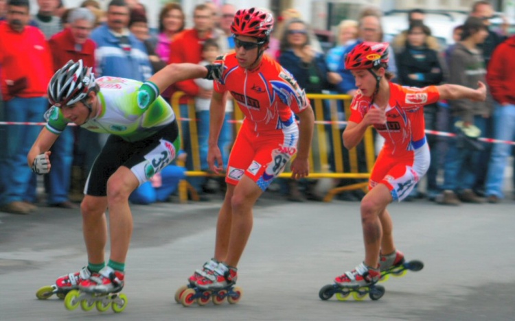 Desportos de Aventura /Desportos de Integração: Patins em linha