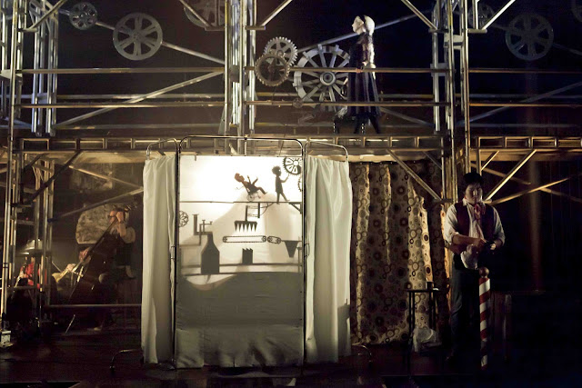 stephan moravski design: SWEENEY TODD