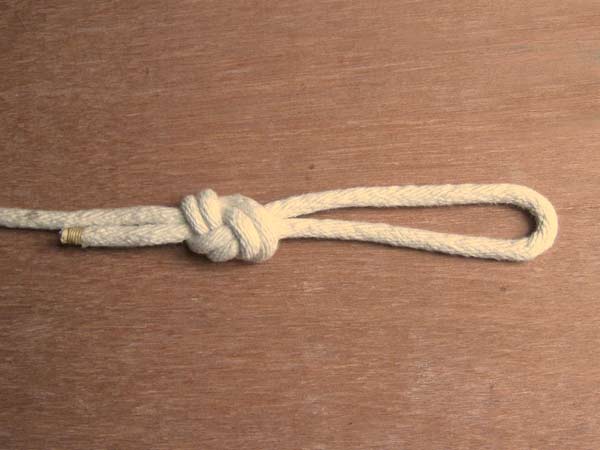 Going Afloat: Basic Knotwork, Loop Knots
