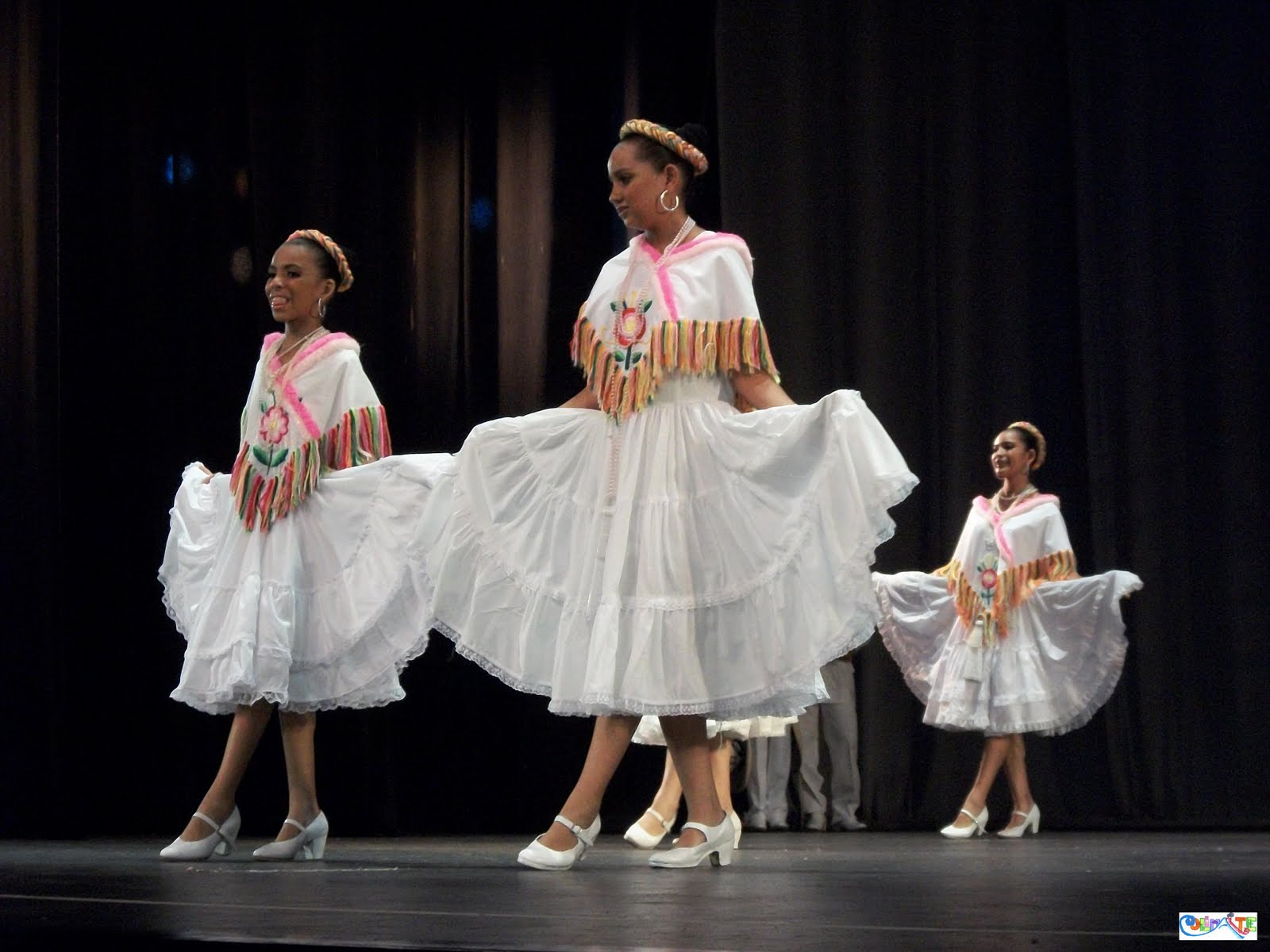 Colimarte: Grupo de Danza Folklorica "Hueyatlatoani Colimotl"