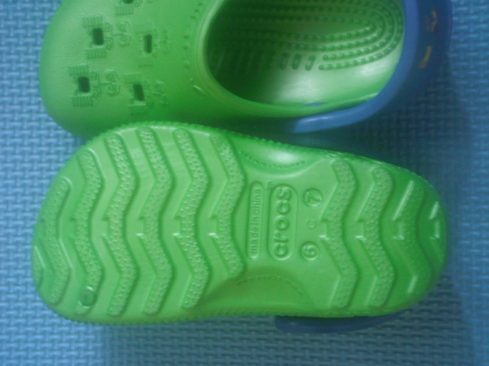 Kids' Classic Wall-E Crocs | Shopping with Kurt Alexander