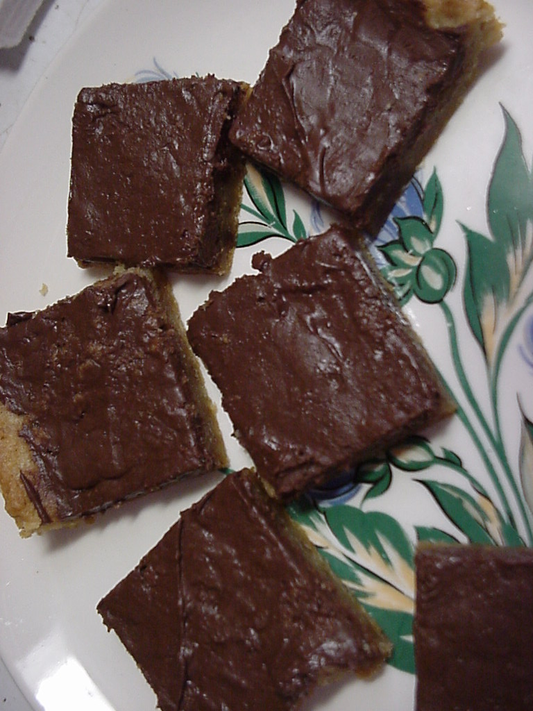 COUNTRY WHISPERS: A Fibromyalgia Ramble & Chocolate Iced Toffee Bars