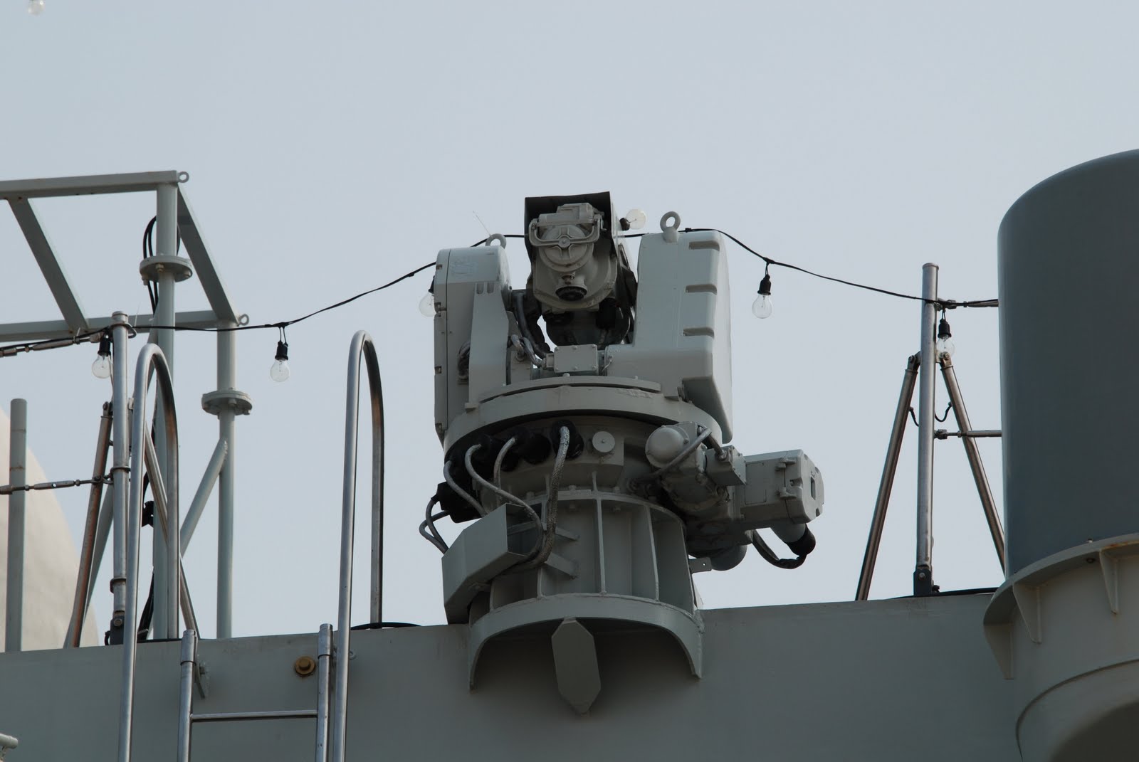 China Defense Blog: Photos of the Type 052B Luyang class "Chinese Navy ...