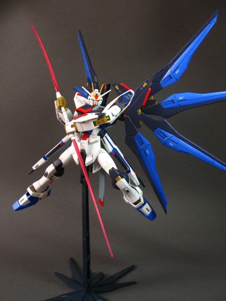 MekaFigures: Gundam Strike Freedom MG