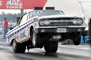 Drag Racing Wheelstands!: Wheelstands