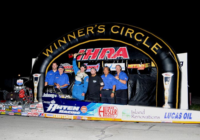 Drag Racing News Daily: Largest crowd ever at RMR witnesses history ...