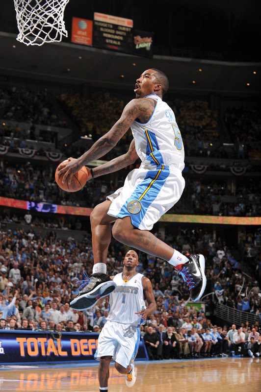 You Got Dunked On: 2010 NBA Playoffs: J.R. Smith Two-Hand Windmill Dunk ...