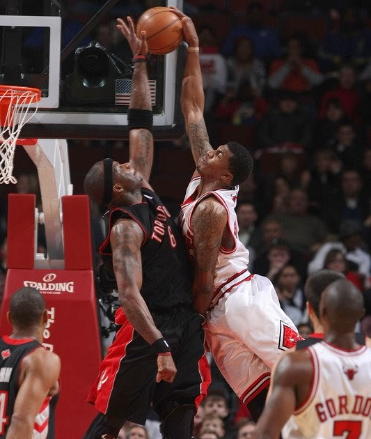 You Got Dunked On: Tyrus Thomas Dunks On Jermaine O'Neal