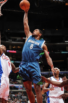 You Got Dunked On: 2009-2010 NBA Regular Season: Ryan Gomes Dunks On ...