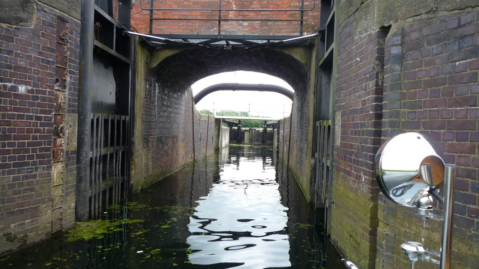 Narrowboat Caxton: Peterborough to Whittlesey