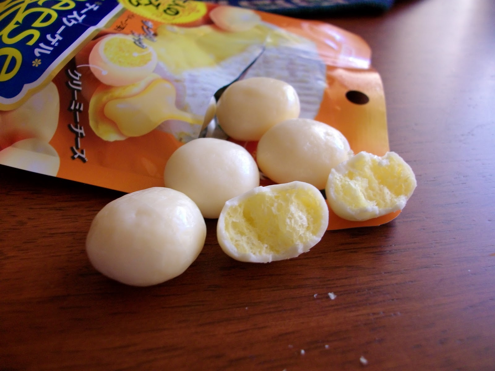 Tasty Japan: Meiji Cheese Kugel 明治チーズクーゲル