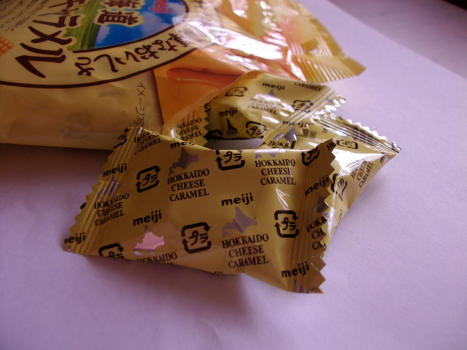 Tasty Japan: Meiji Hokkaido Cheese Caramel 明治北海道チーズキャラメル