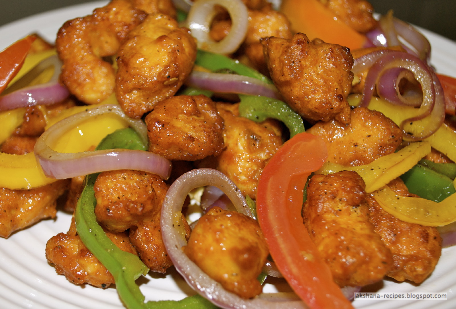 lakshana-recipes: Chicken, capsicum, onion dry fry