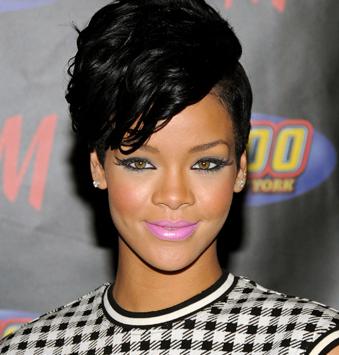 Mariana Rosa: Batom rosa claro