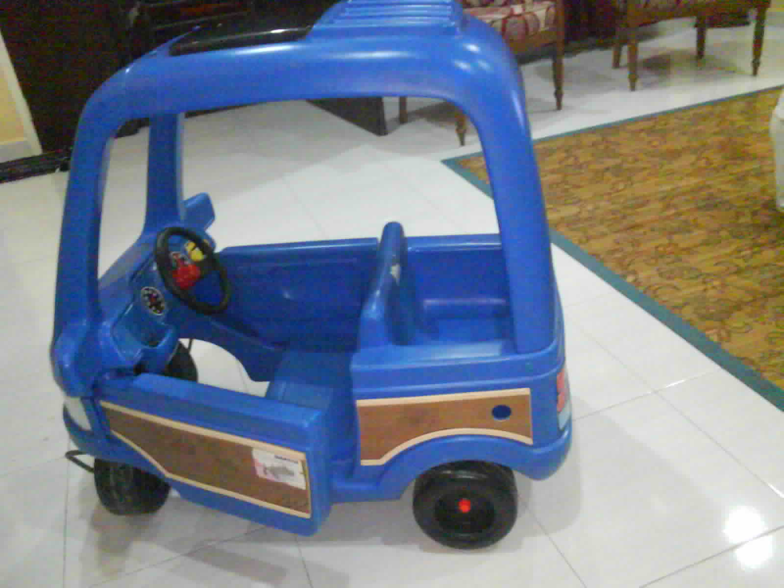 MyBundleToys: Little Tikes Blue Van