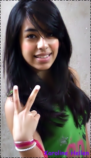 Novos Fakes: Karoline Hellen