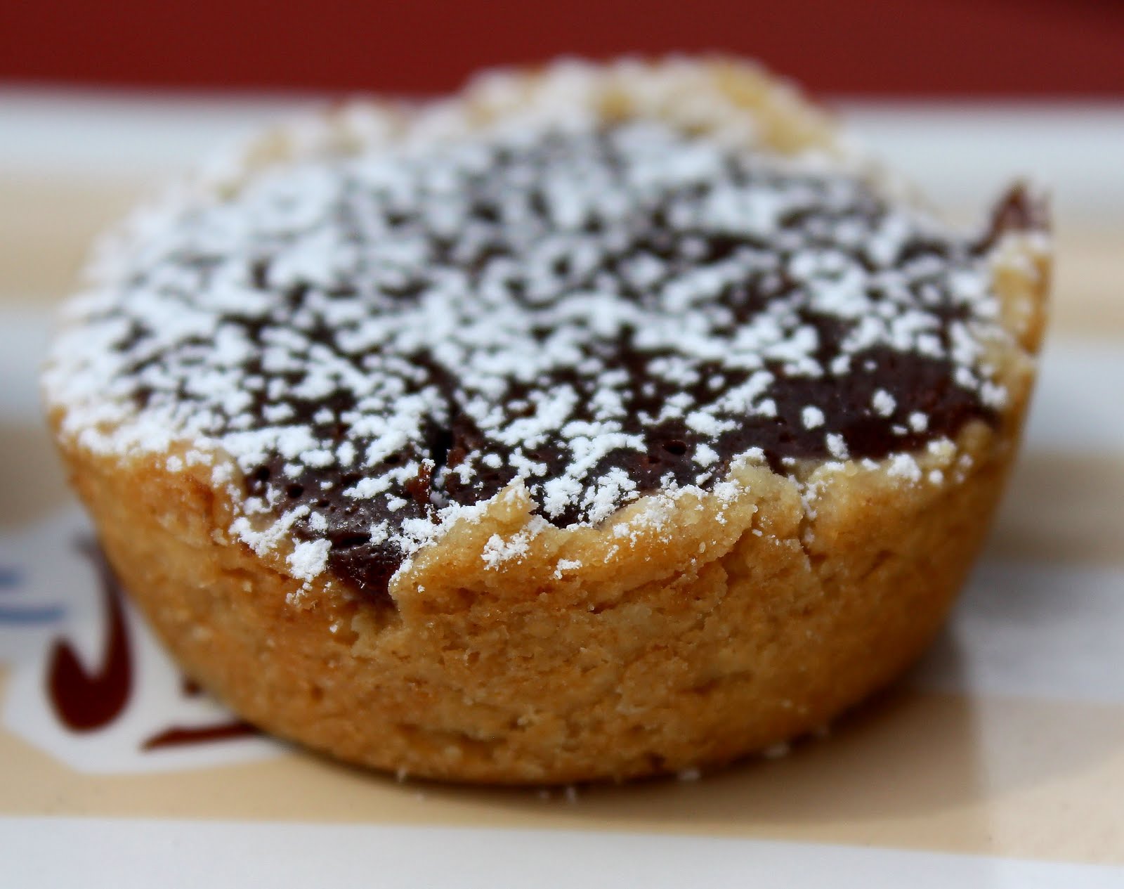 Elizabeth's Edible Experience: Cups, Corks and Canvas