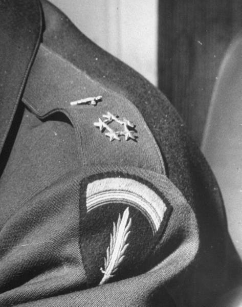 Vance's Army Insignia Blog: Ike's SHAEF- Strategic Headquarters Allied ...