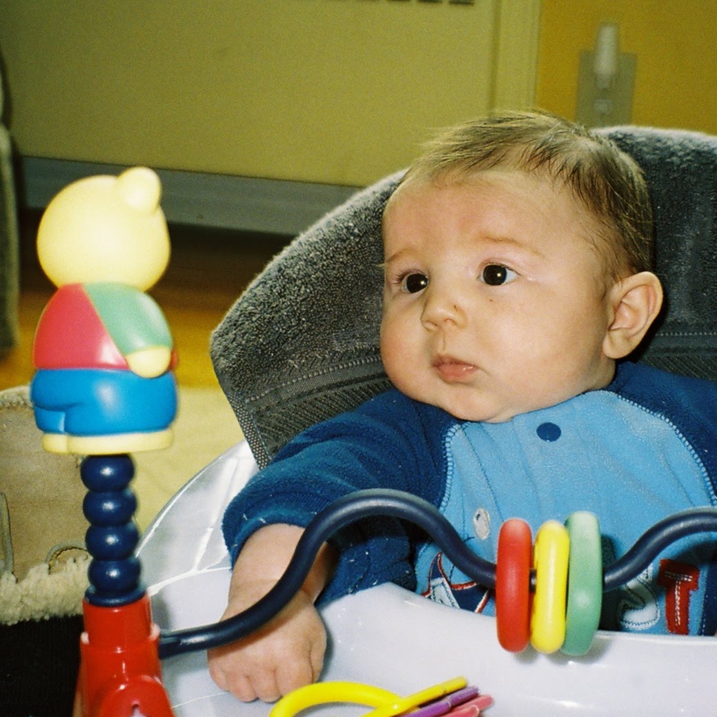 The Babysmartees Blog: Infant Stimulation Activity 107: everyone loves ...