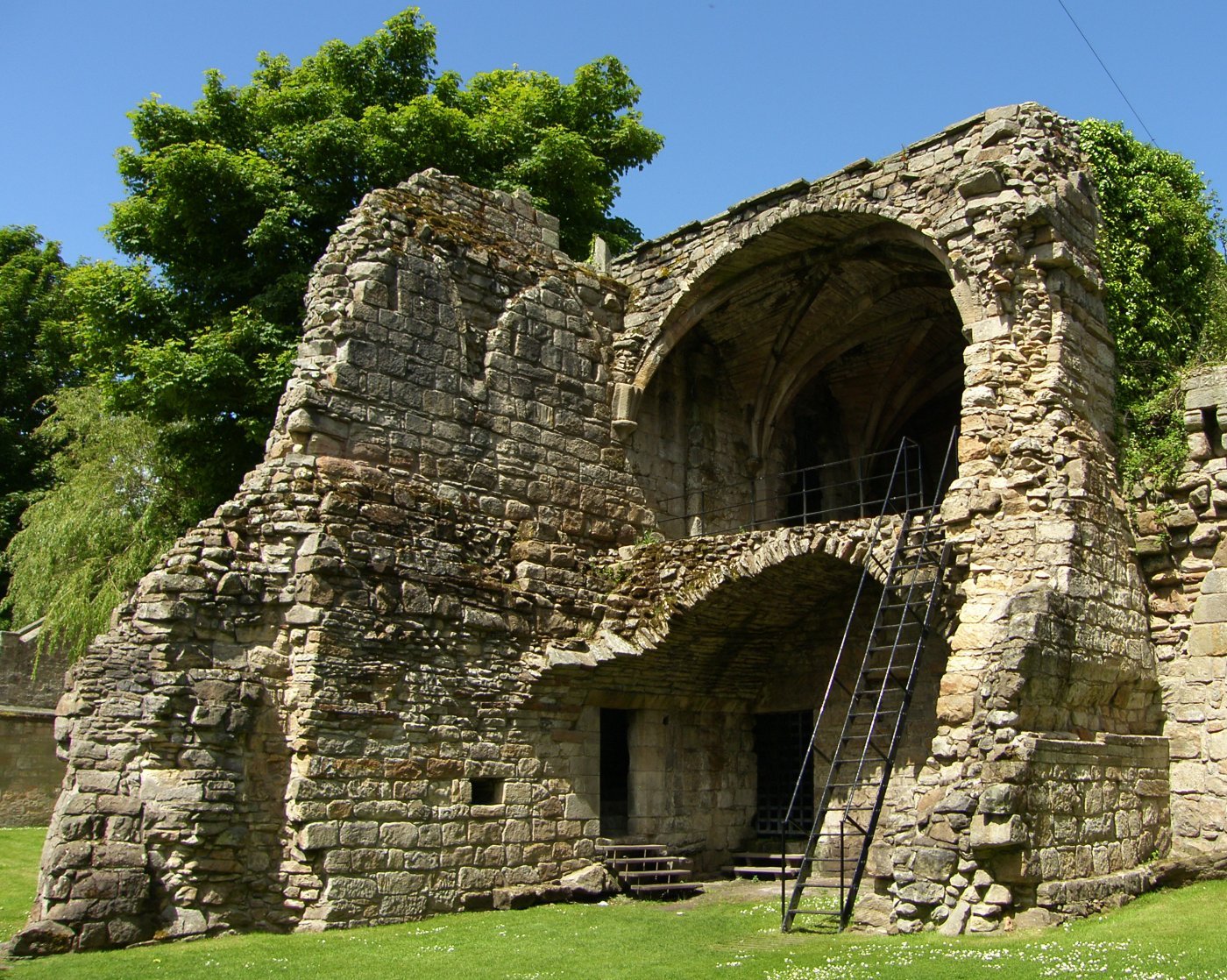 Tour Scotland: Tour Scotland Photograph Ruins Culross Abbey