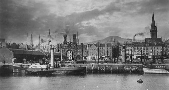 Tour Scotland: Old Photograph Docks Dundee Scotland