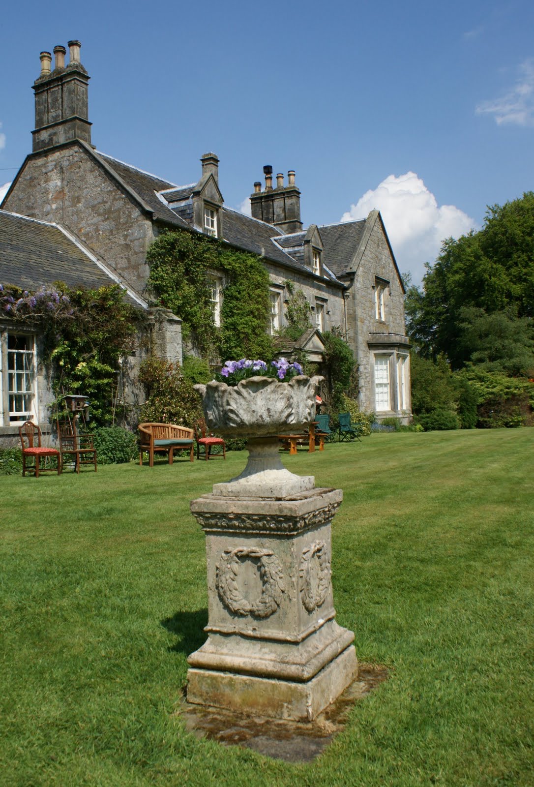Tour Scotland: May 25th Photograph Dowhill House Scotland