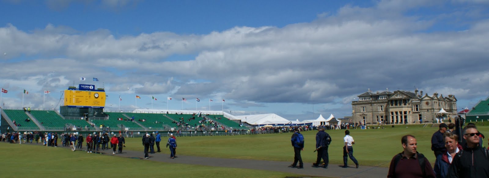 Tour Scotland: July 16th Photographs Old Course St Andrews Scotland