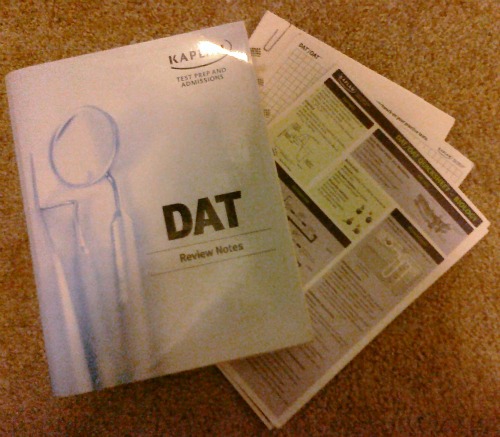 Stu-DENT Diaries: Up for Grabs: DAT Materials